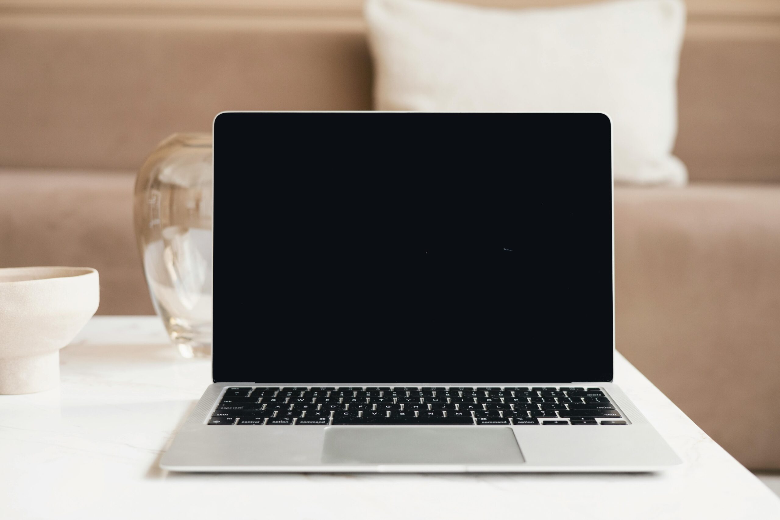 Écran noir sur votre PC : Guide de dépannage et solutions - My Phone ...